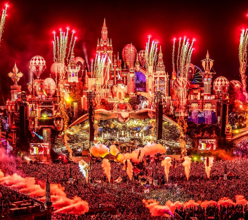 Tomorrowland – HOUSE ANDUJAR